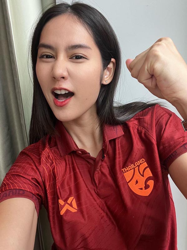 มะนาว ศรศิลป์ แจกวาร์ป ดารา นักแสดง ยูทูปเบอร์ ดาวติ๊กต็อค หุ่นแซ่บ