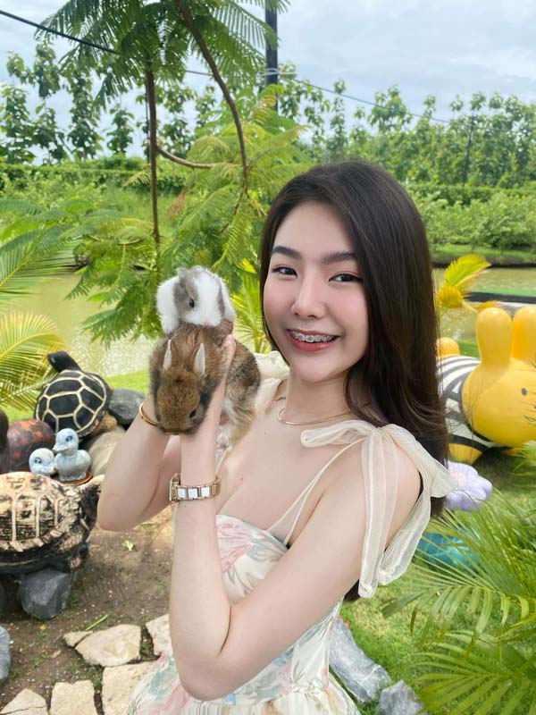 Benz Thassanee แจกวาร์ป เบนซ์ ทัศนีย์ สาวหมวย ตัวเล็ก ยิ้มน่ารัก 18+