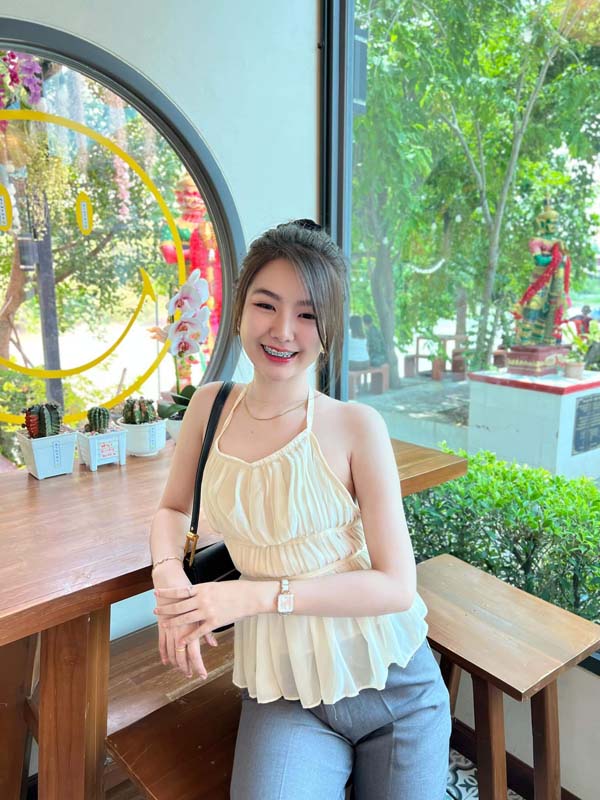 Benz Thassanee แจกวาร์ป เบนซ์ ทัศนีย์ สาวหมวย ตัวเล็ก ยิ้มน่ารัก 18+